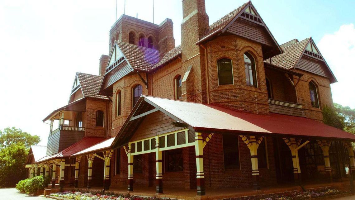 University of New England - Armidale | Admission | Tuition | University